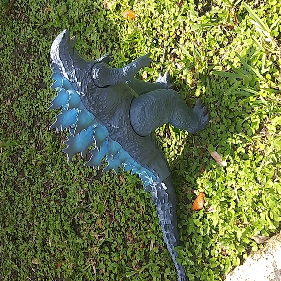 Mattel | Toys | Mng Godzilla Vs Kong 1 Inch Giant Godzilla | Poshmark